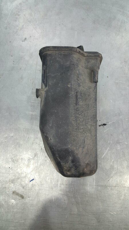 Абсорбер (фильтр угольный) Audi A3 8P1 BSF 1k0196