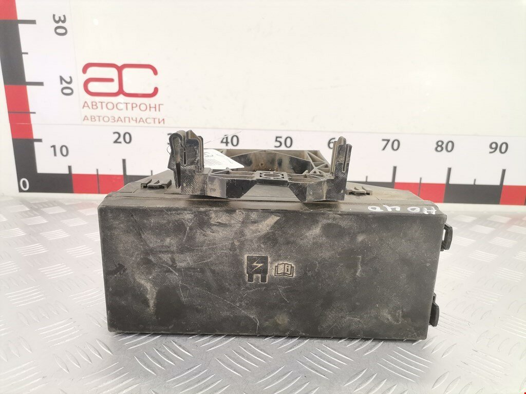 Блок предохранителей Ford Edge 1 BT4Z14A003AA арт. 1075808