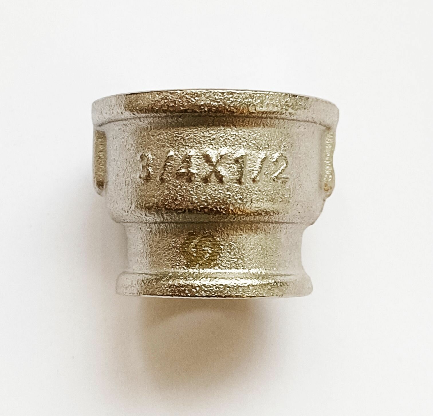 Муфта переходная MVI 3/4"х1/2"