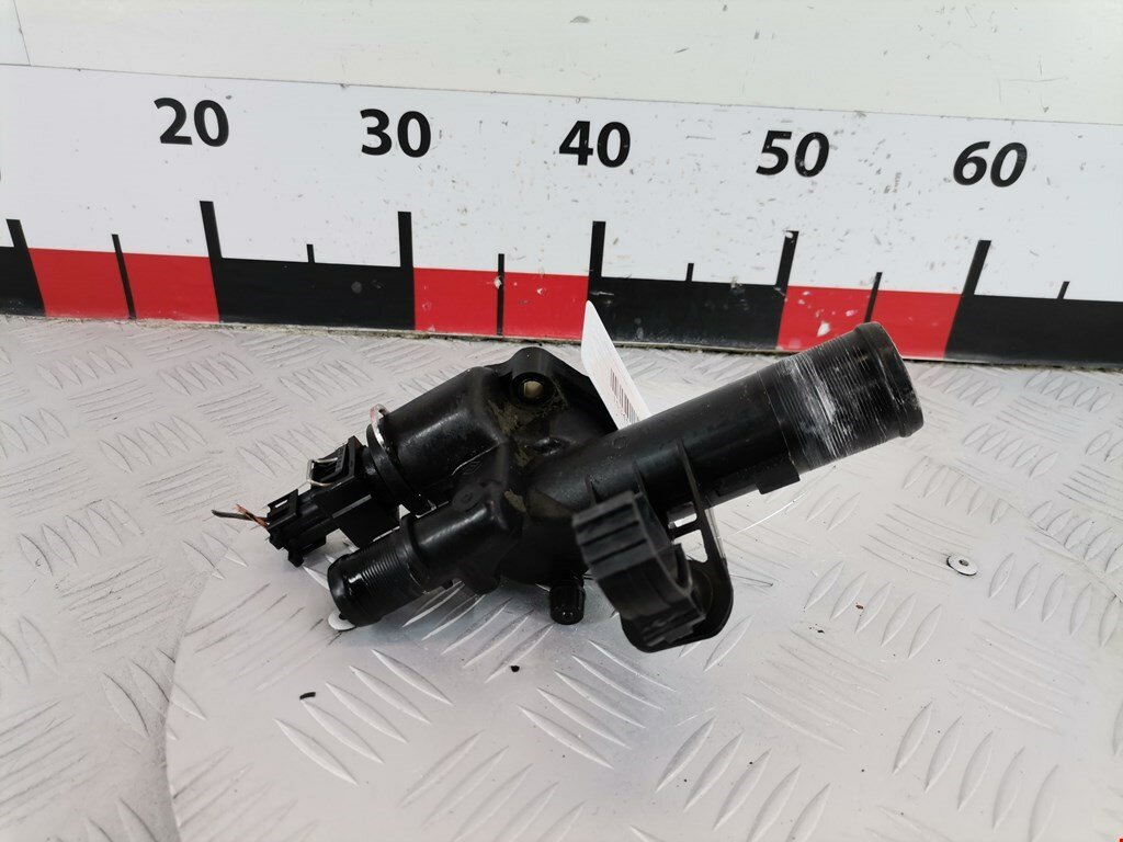 Корпус термостата Renault Megane 1 110605536R арт. 1534551