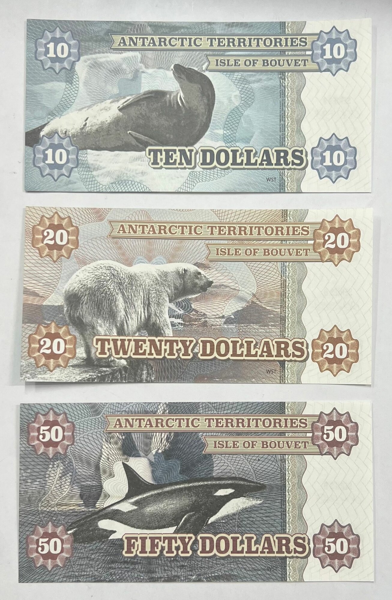 Набор сувенирных банкнот Антарктики.1,2,5,10,20 и 50 долларов.
