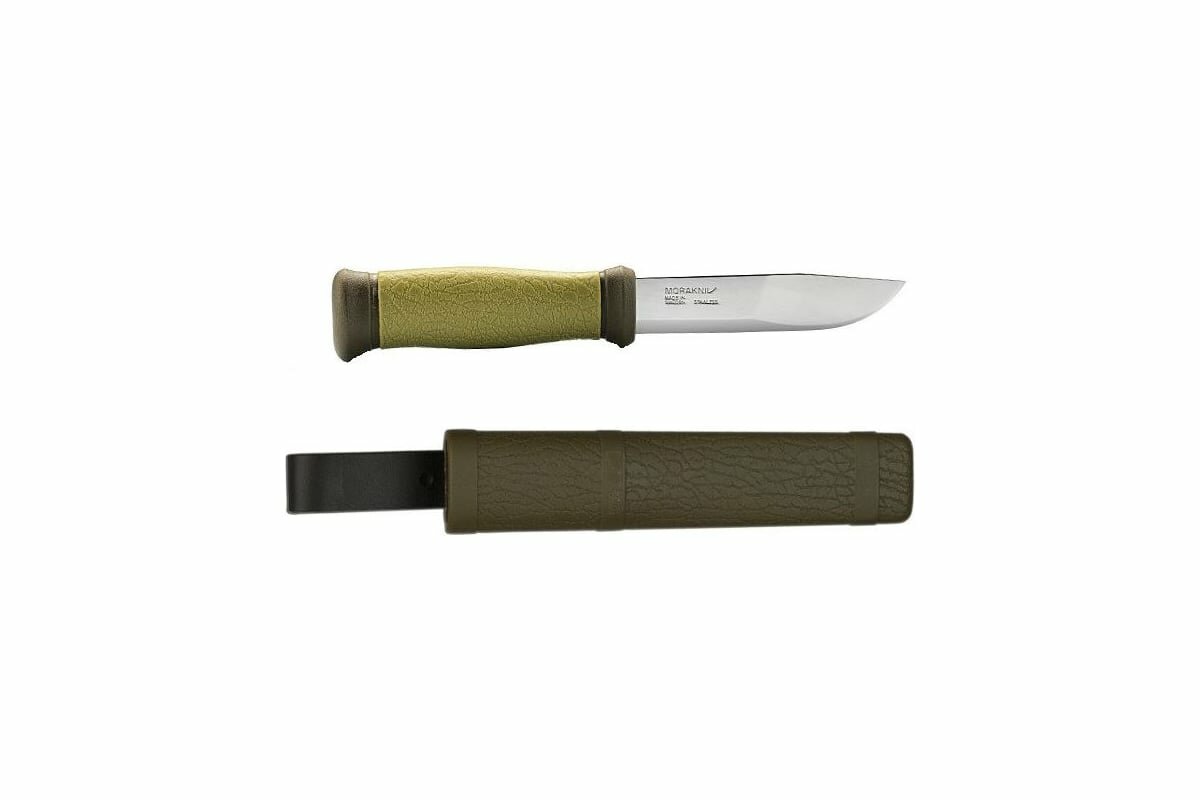MoraKNIV Универсальный нож в пластиковых ножнах модель 2000 10629 для походов и выживания