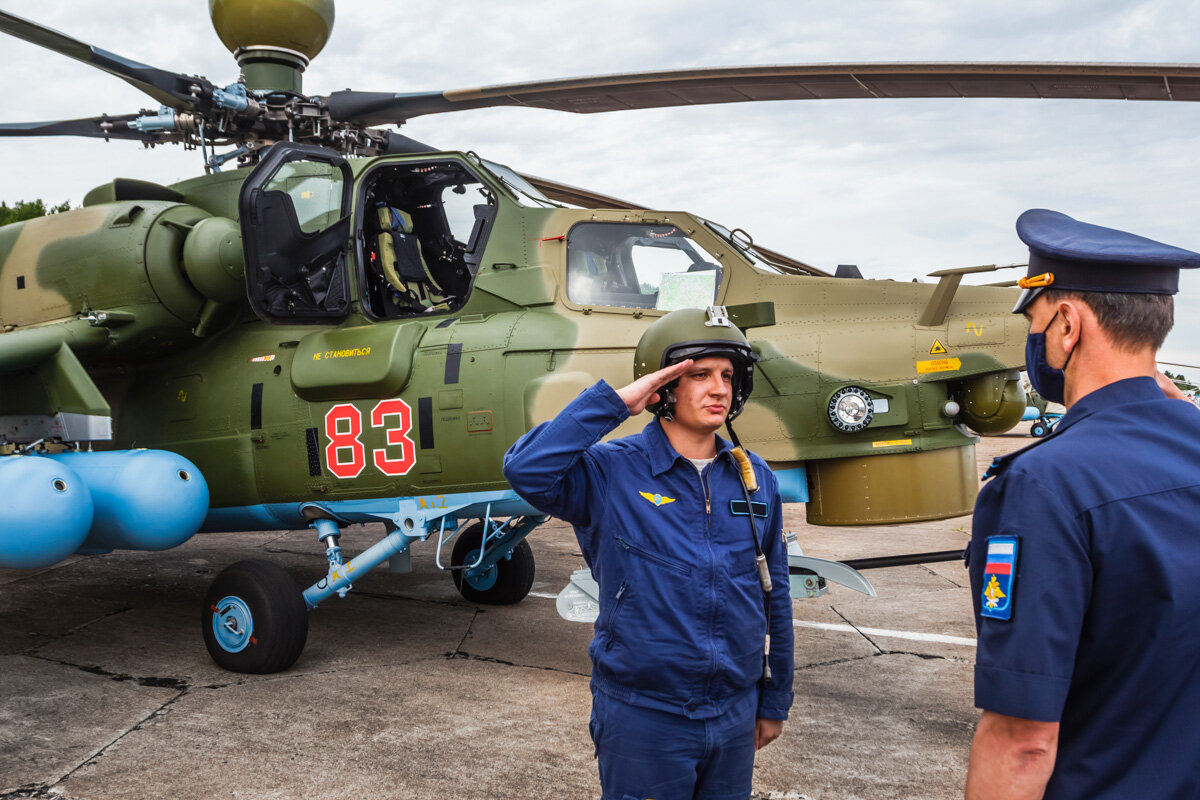 AM48223 Пилоты «После успешного задания»3 фигуры (Не для свободной продажи)