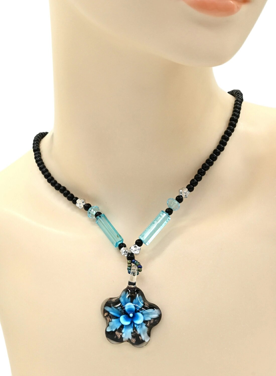 Бусы, муранское стекло