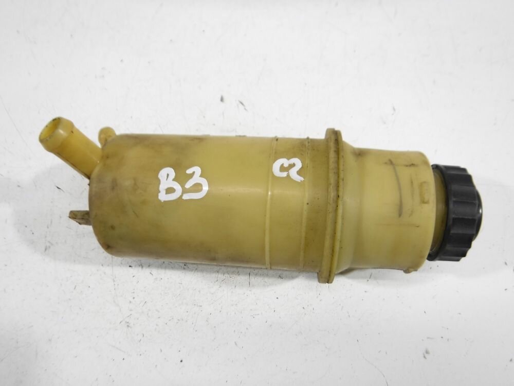 Бачок гур VW Passat B3 357422372