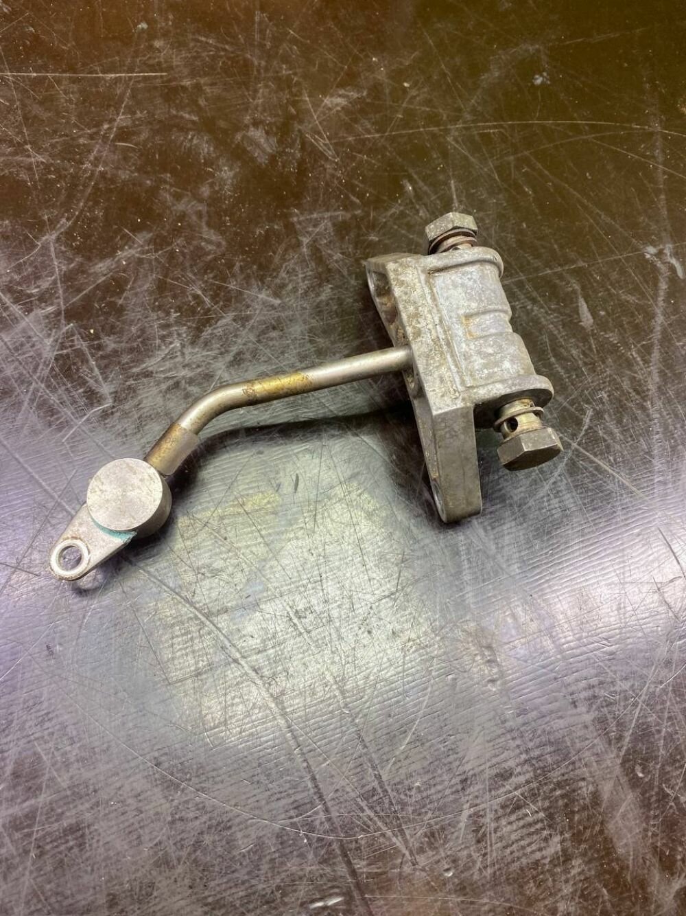 Масляный распределитель Audi A6 C5 BES 4408 078115377