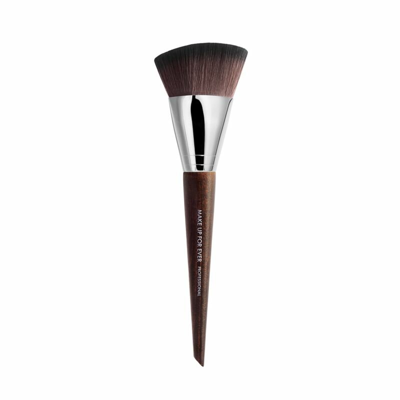 MAKE UP FOR EVER Кисть для тональной основы HD Skin Foundation Brush 109