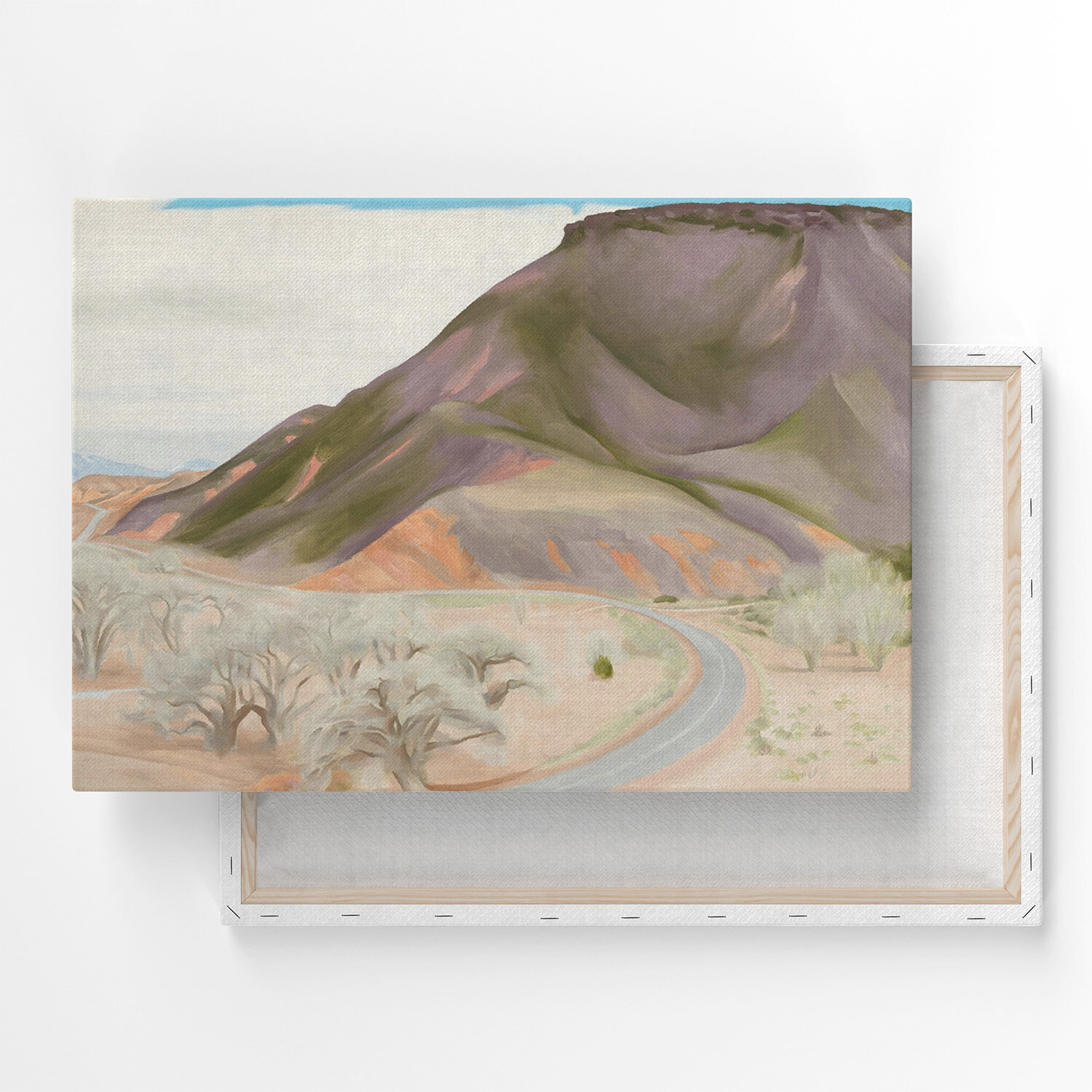 Картина на холсте, репродукция / ОКифф Джорджия - Mesa and Road East / Размер 30 x 40 см