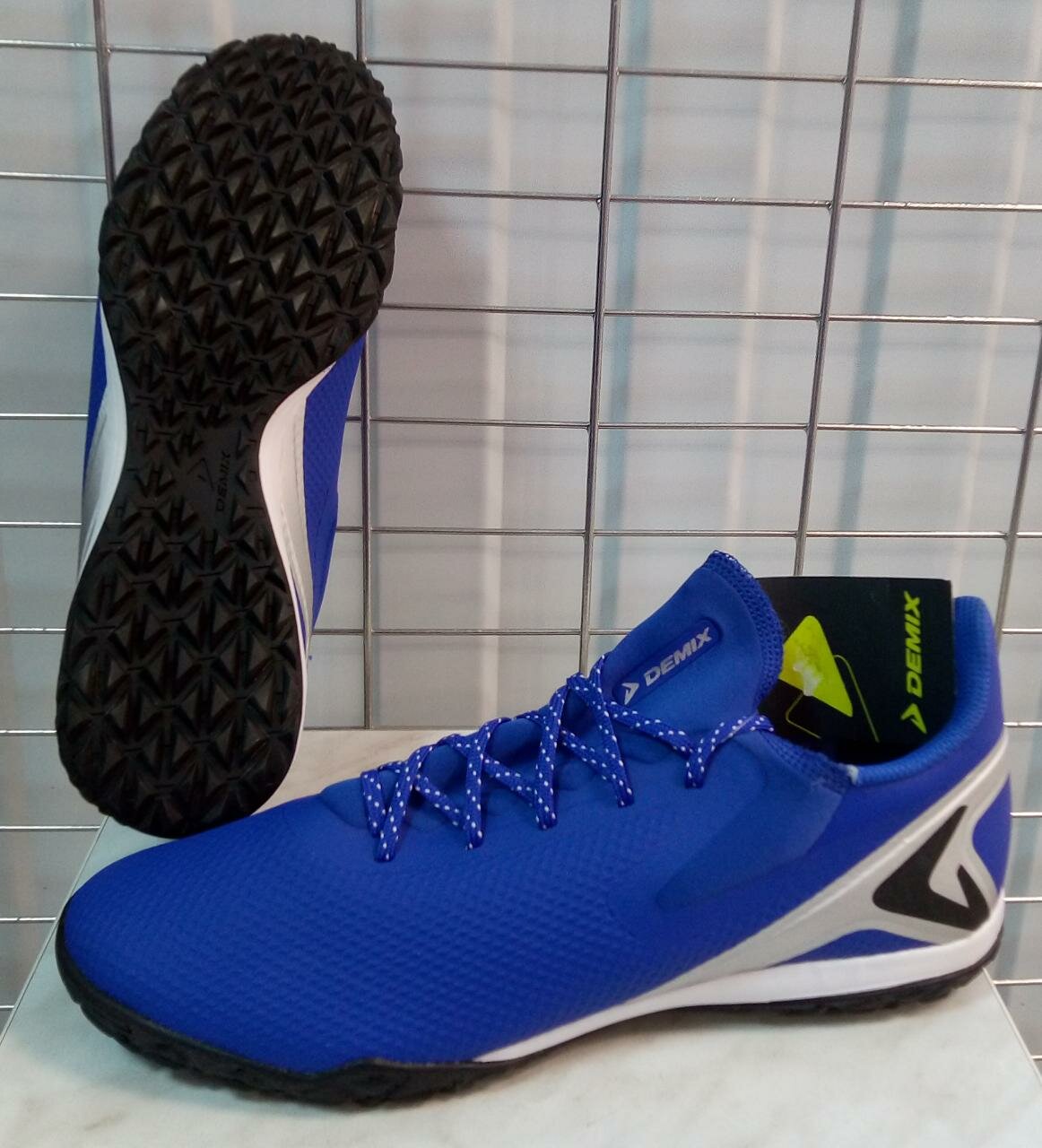 Для футбола размер 45 ( длина по стельке 29 см ) Грунтовки DEMIX футбольные футзалки Синие