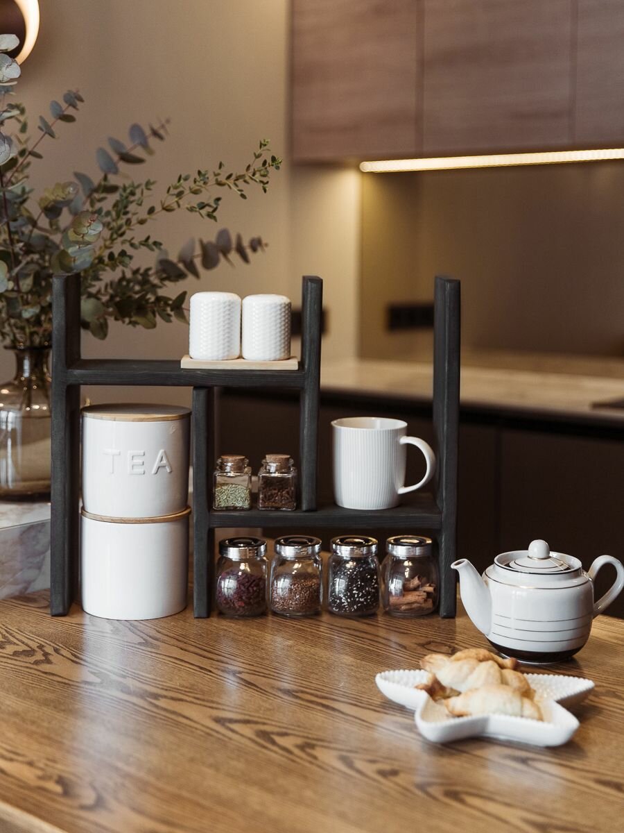 Полка для кухни настольная