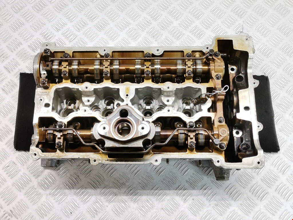 Головка блока цилиндров (ГБЦ) BMW 5-Series (E60/E61) 11127575670 арт. 1873427
