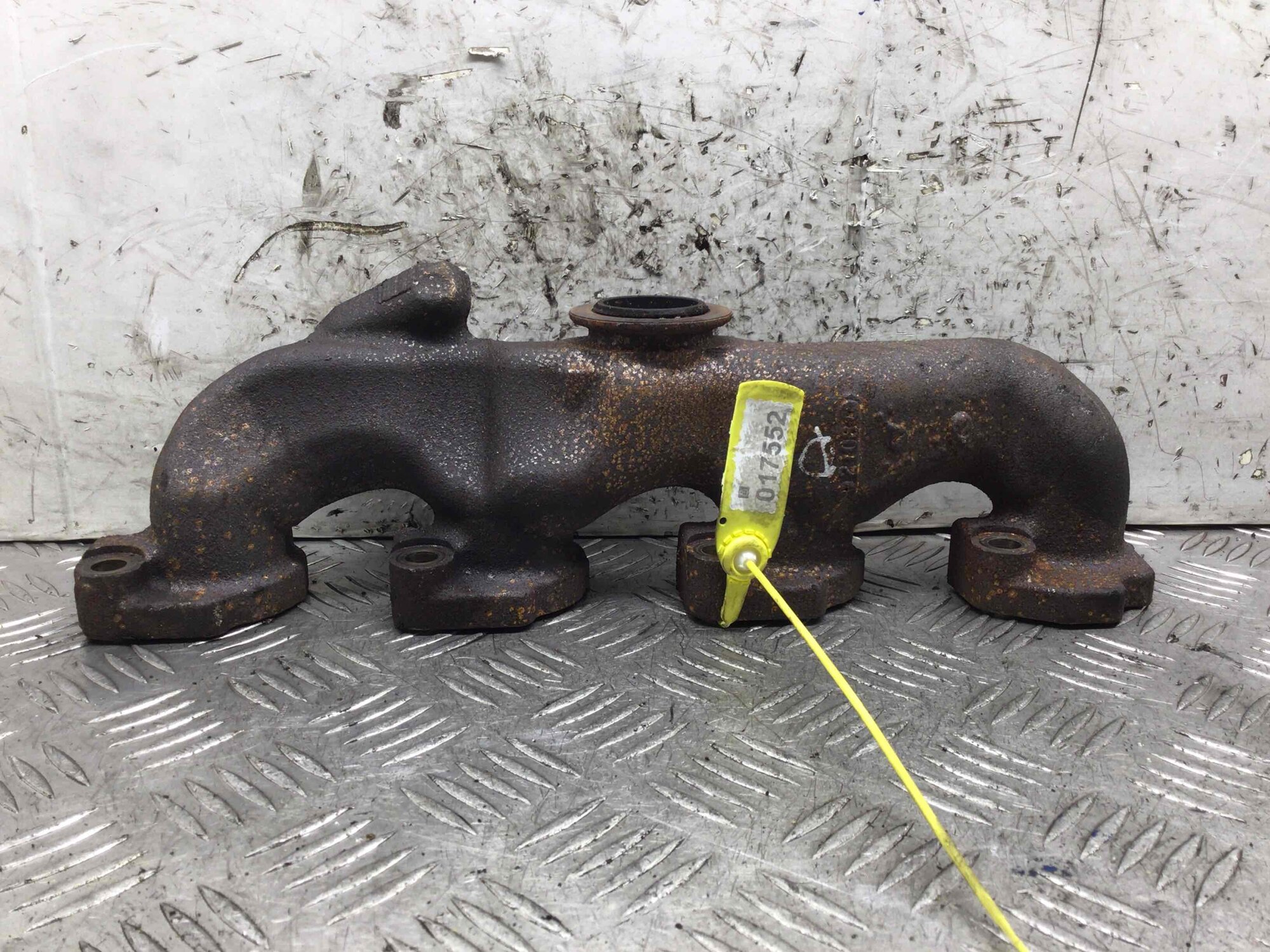 Б/У Коллектор выпускной Ford Focus 2 поколение (2005-2008) 2008 г.