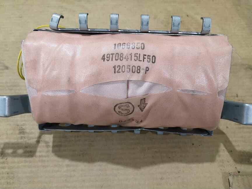 Подушка безопасности в панель Mazda 6 GH