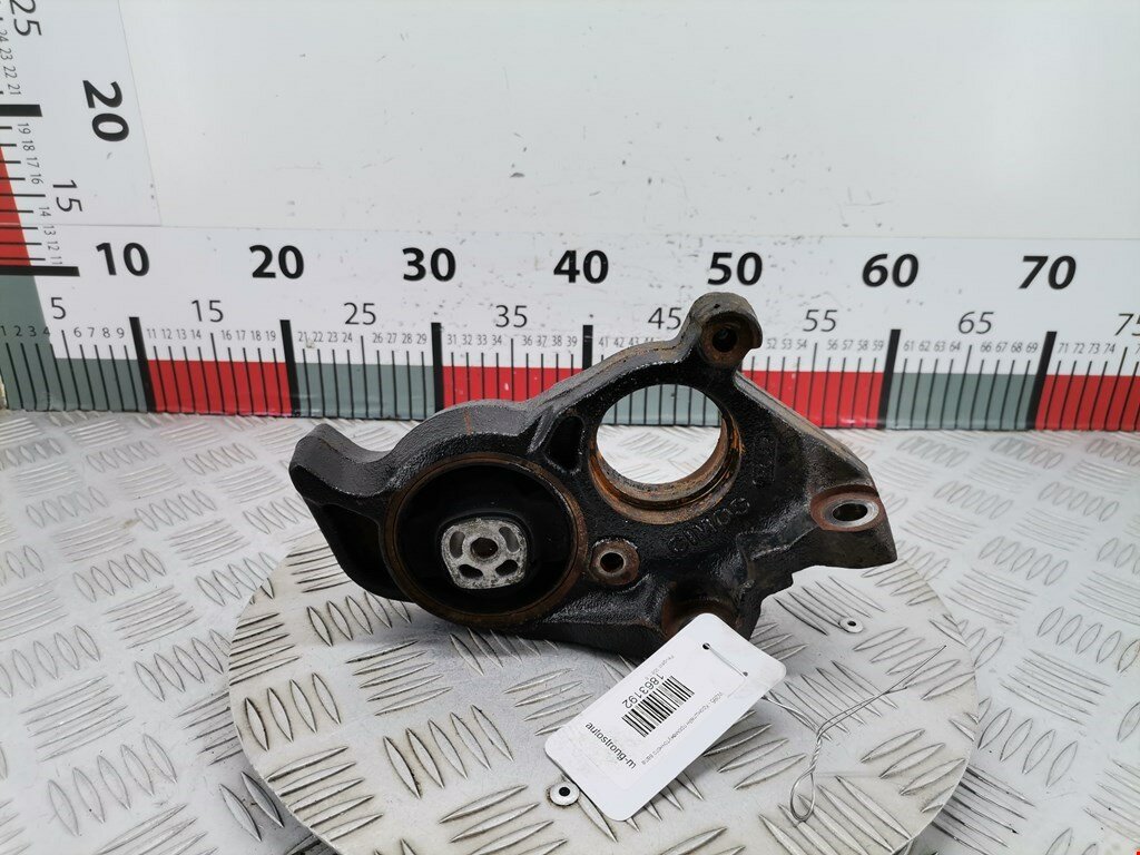 Кронштейн промежуточного вала Peugeot 308 арт. 1863192