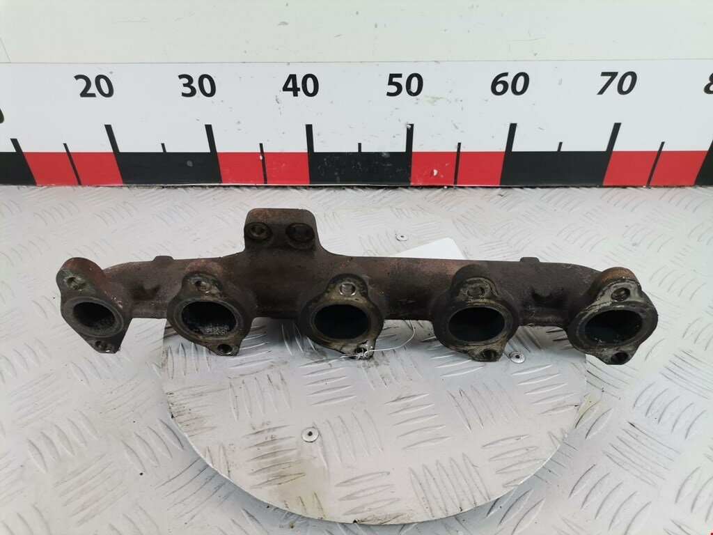 Коллектор выпускной Ford Fiesta 5 1673953 арт. 1497164