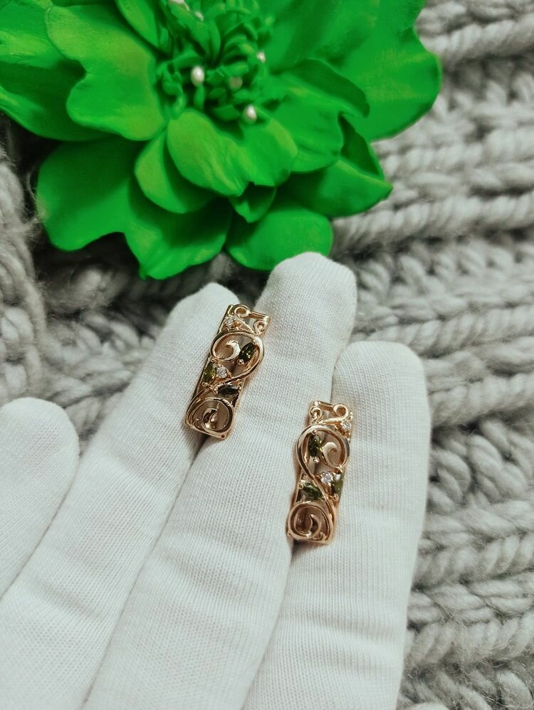 Серьги, искусственный камень, циркон