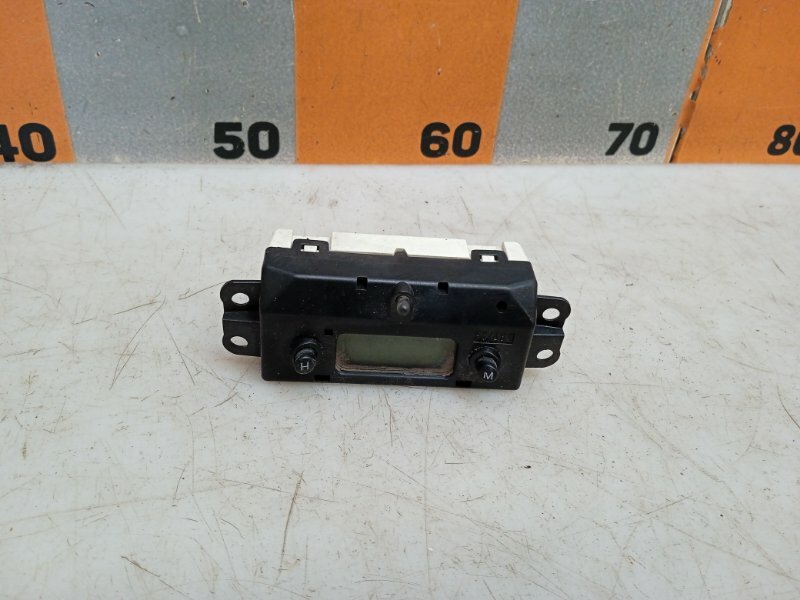 Б/У Форд Фокус 1 Часы Ford Focus 2004 1 331270 FORD арт. 98AB15000CCW, 1079103
