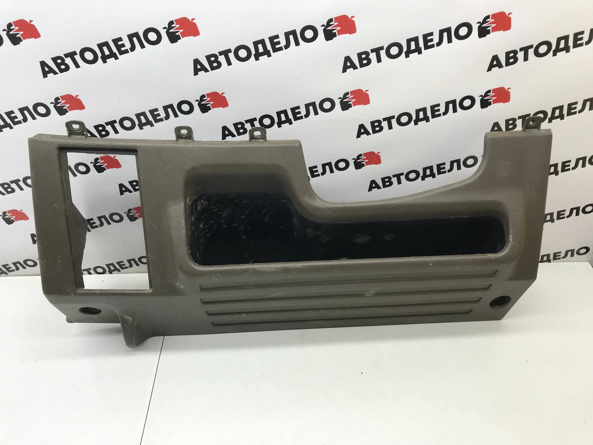 Накладка панели Nissan Primera W10 1993 г.в