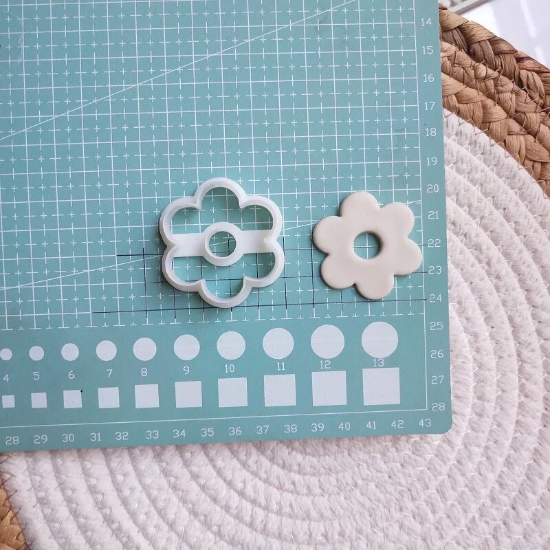 Штамп для изготовления сережек из полимерной глины TY449 Голубой, 21-1pcs