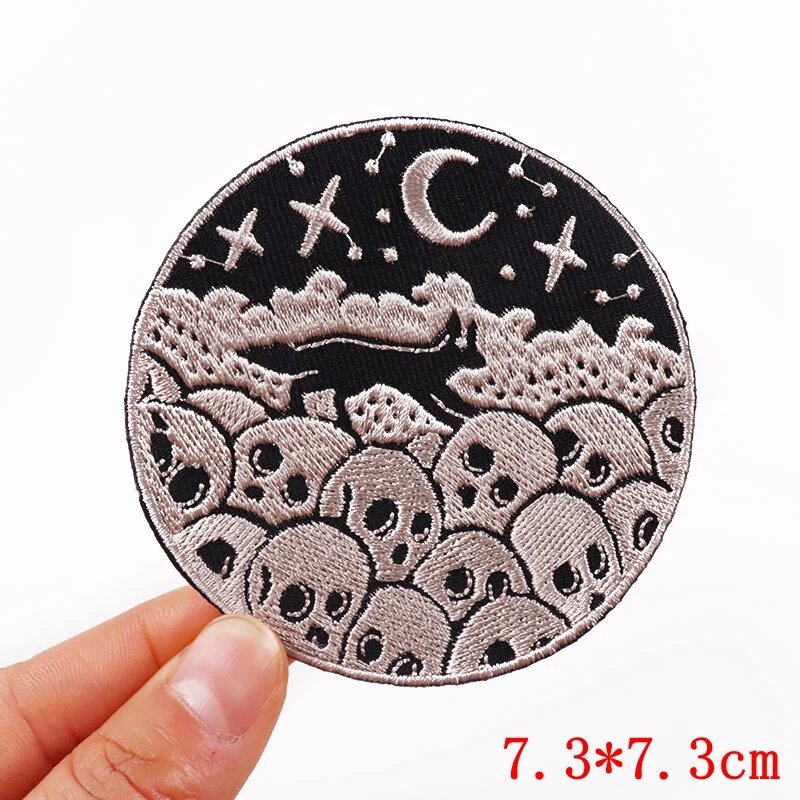 Нашивки с аппликацией горы Prajna Серебряный, PE6070CT