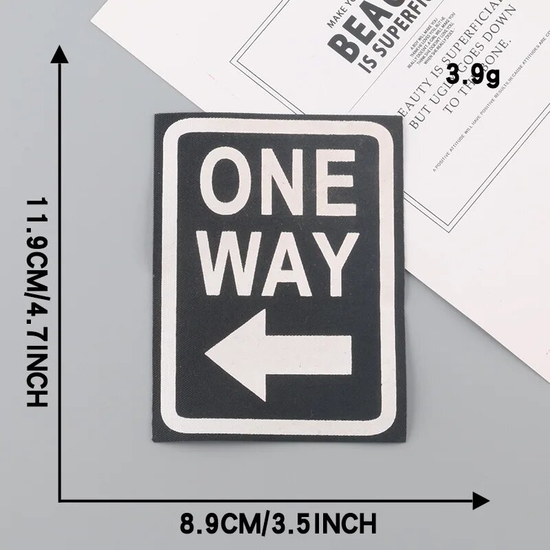 Серый вышитый патч "One Way" 11.9x8.9 см, BU342-5