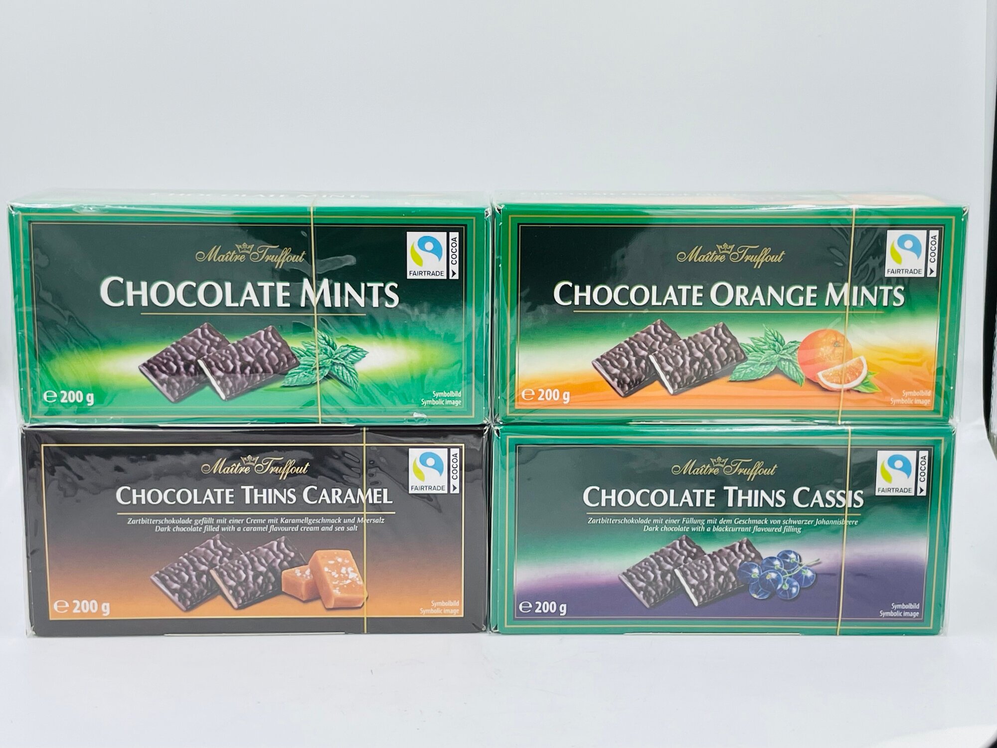 Ассорти шоколада Maitre Truffout c начинками (мята, апельсин, карамель, черная смородина) 800 г (4 шт по 200 г), Австрия