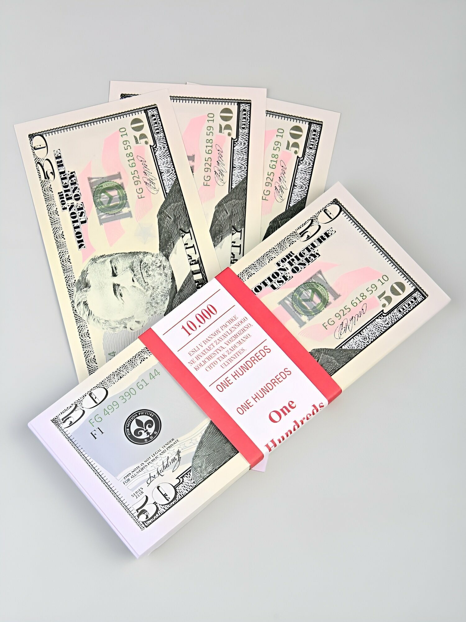 Банкноты-игрушки, с различным номиналом, длина 15 см, ширина 6 см, 100 шт 50 USD