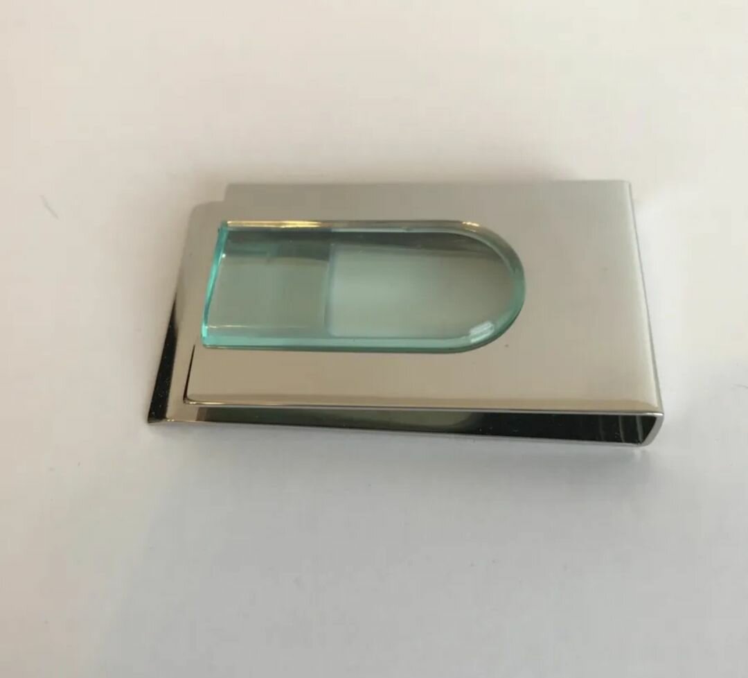 Зажим для купюр