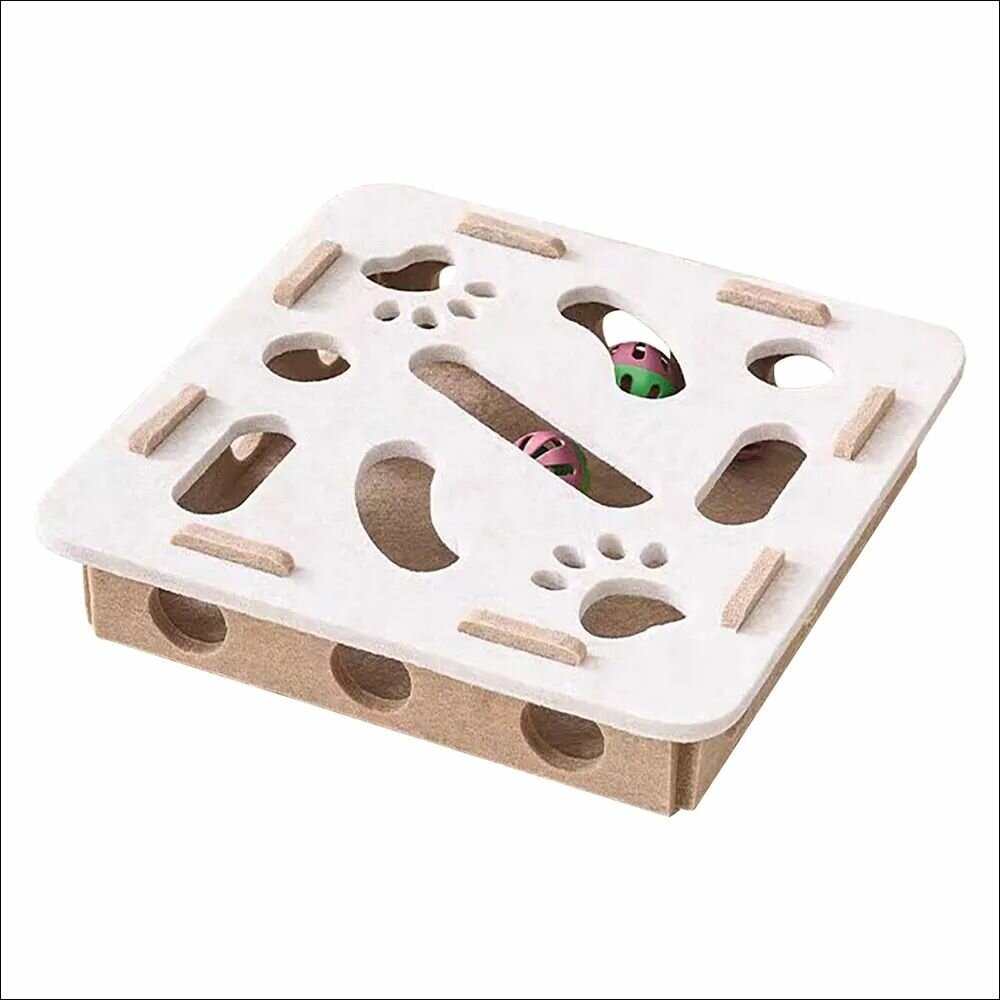 Забавная игрушка-лабиринт для кошек