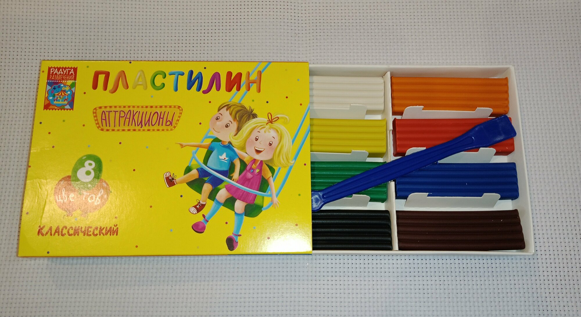 Пластилин - 8 ярких цветов в наборе!