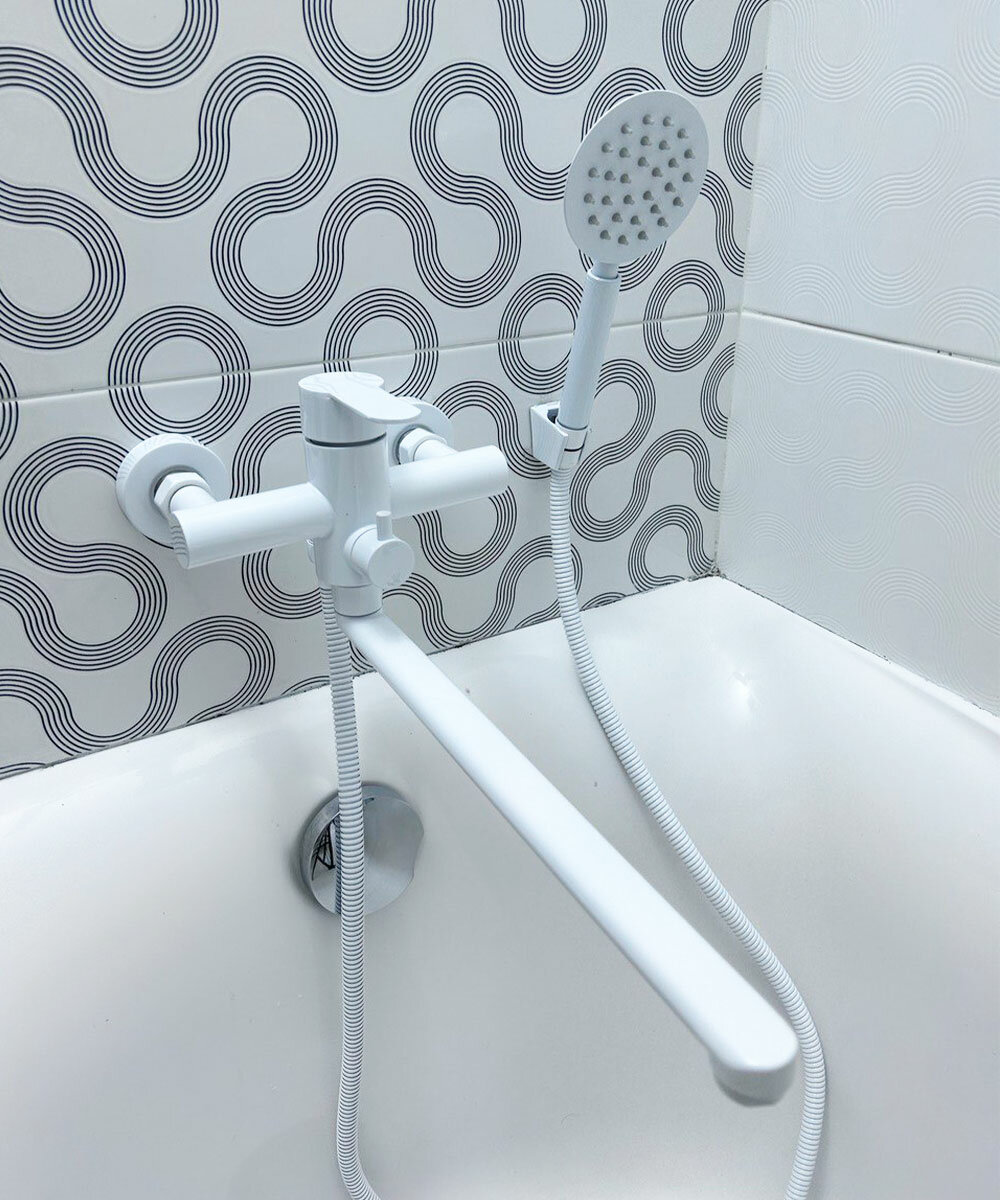 Смеситель для ванны комплект с шлангом и лейкой, из нержавеющей стали, Hansen HN22032-F