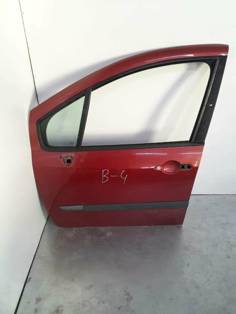 Дверь передняя левая Renault Modus 2004