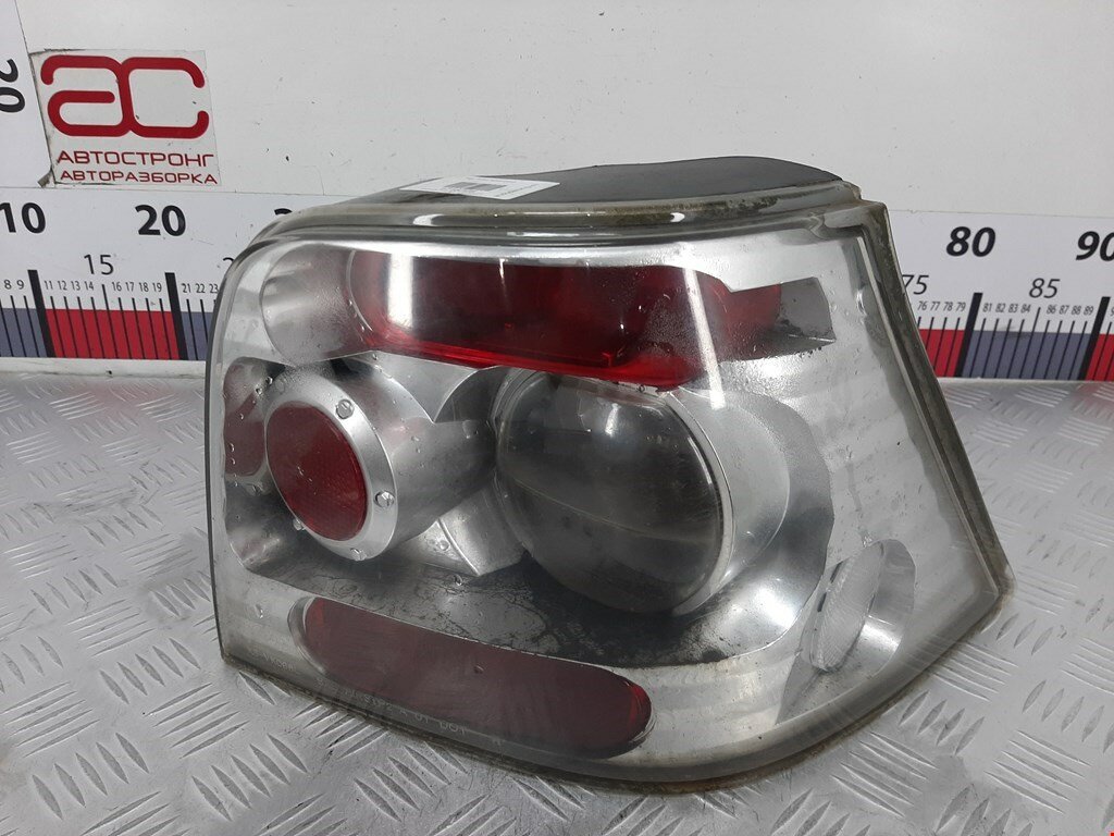Фонарь задний правый Volkswagen Golf 4 1J6945096 арт. 1716725