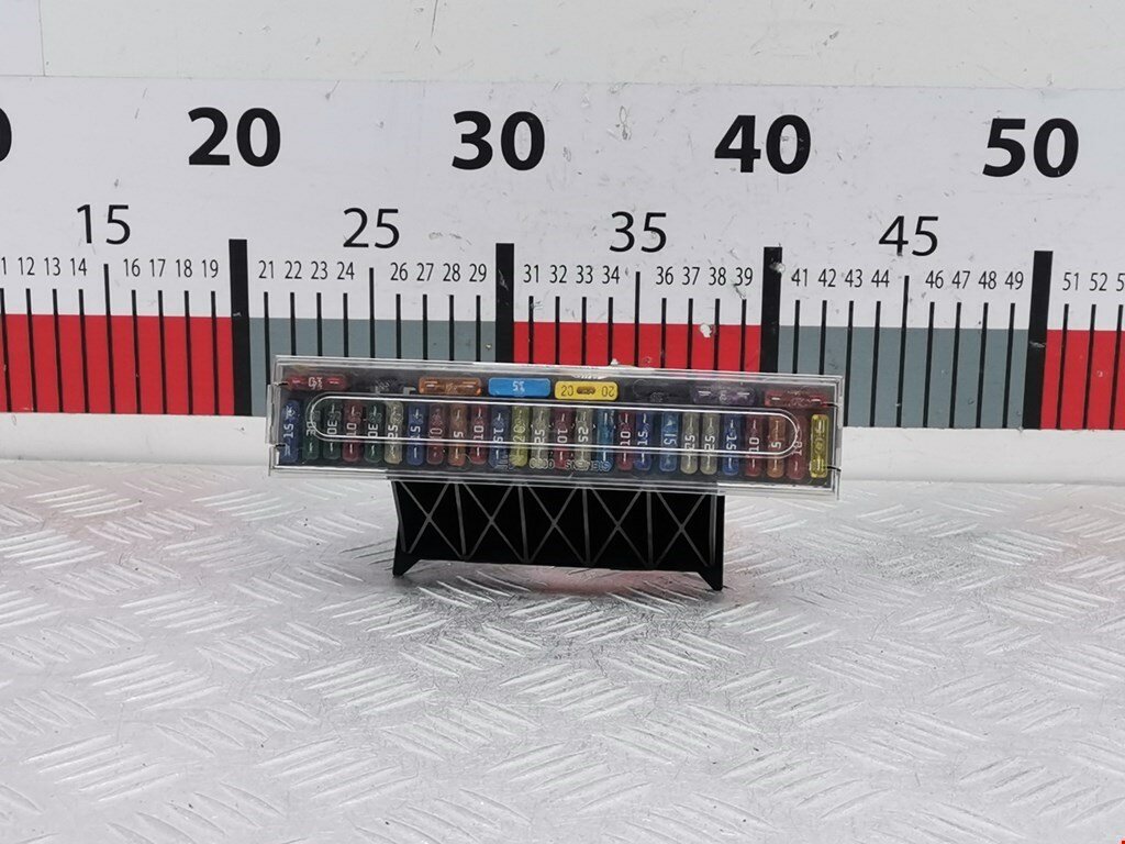 Блок предохранителей Ford Galaxy 1 1133868 арт. 1993727