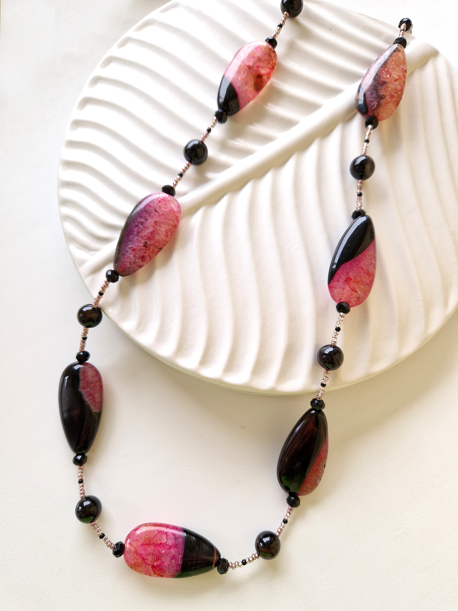 Колье, агат