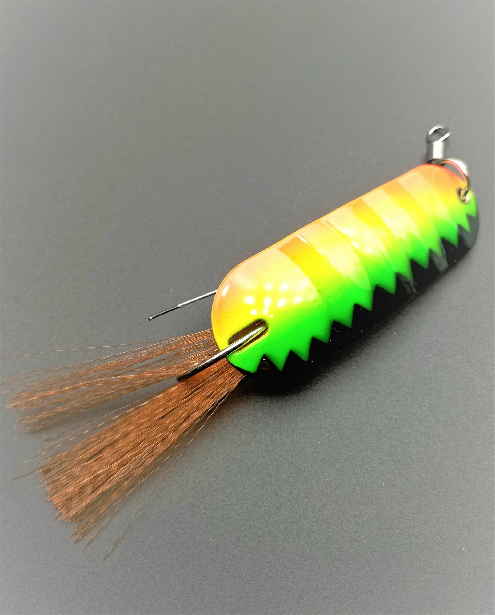 Блесна незацепляйка колеблющаяся Abu Garsia ATOM 60 на щуку; судака