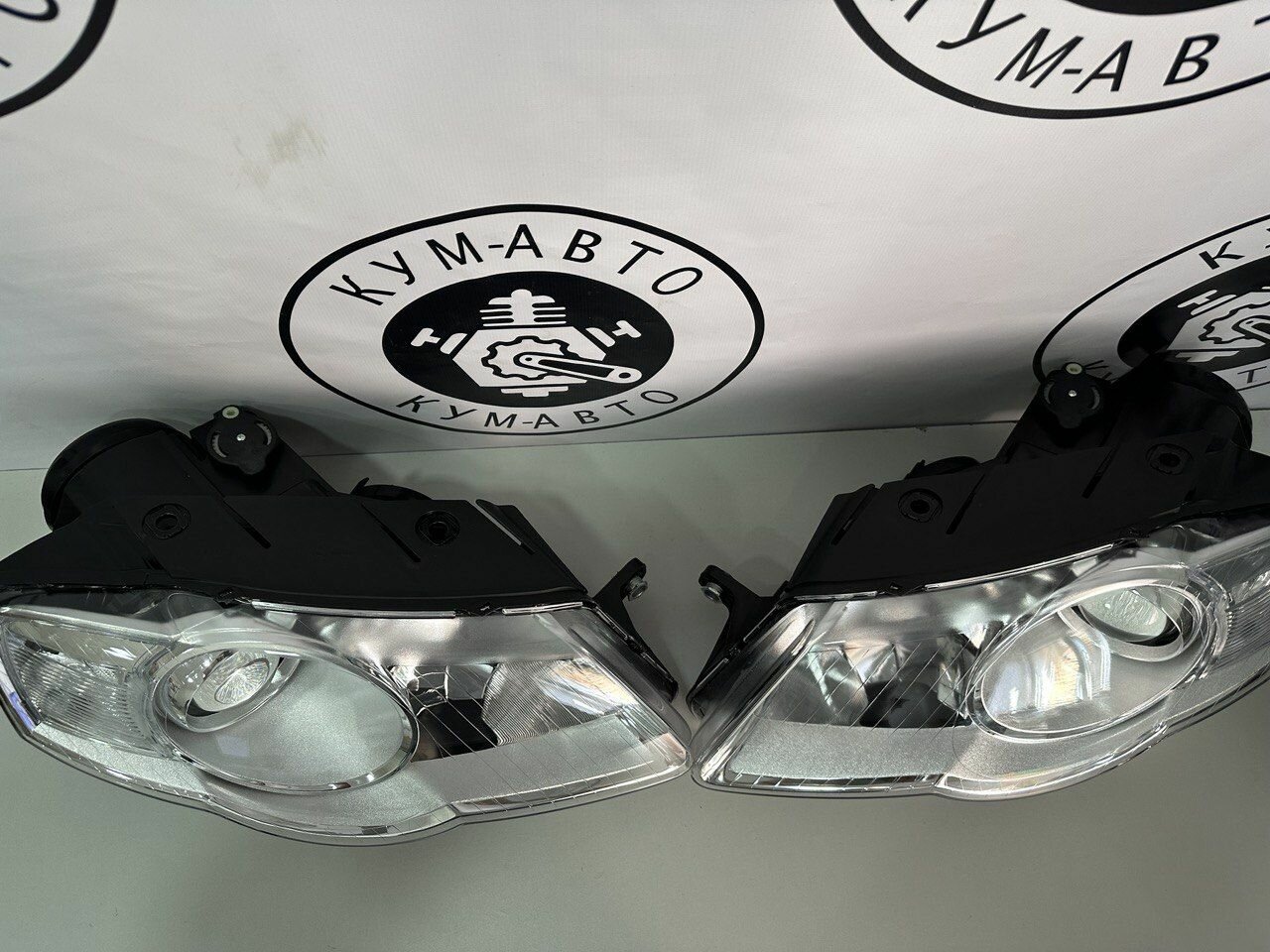 Фара автомобильная, Галогенная, 2 шт, арт. Подходит для Volkswagen Passat B6 2007-2011 годов выпуска.