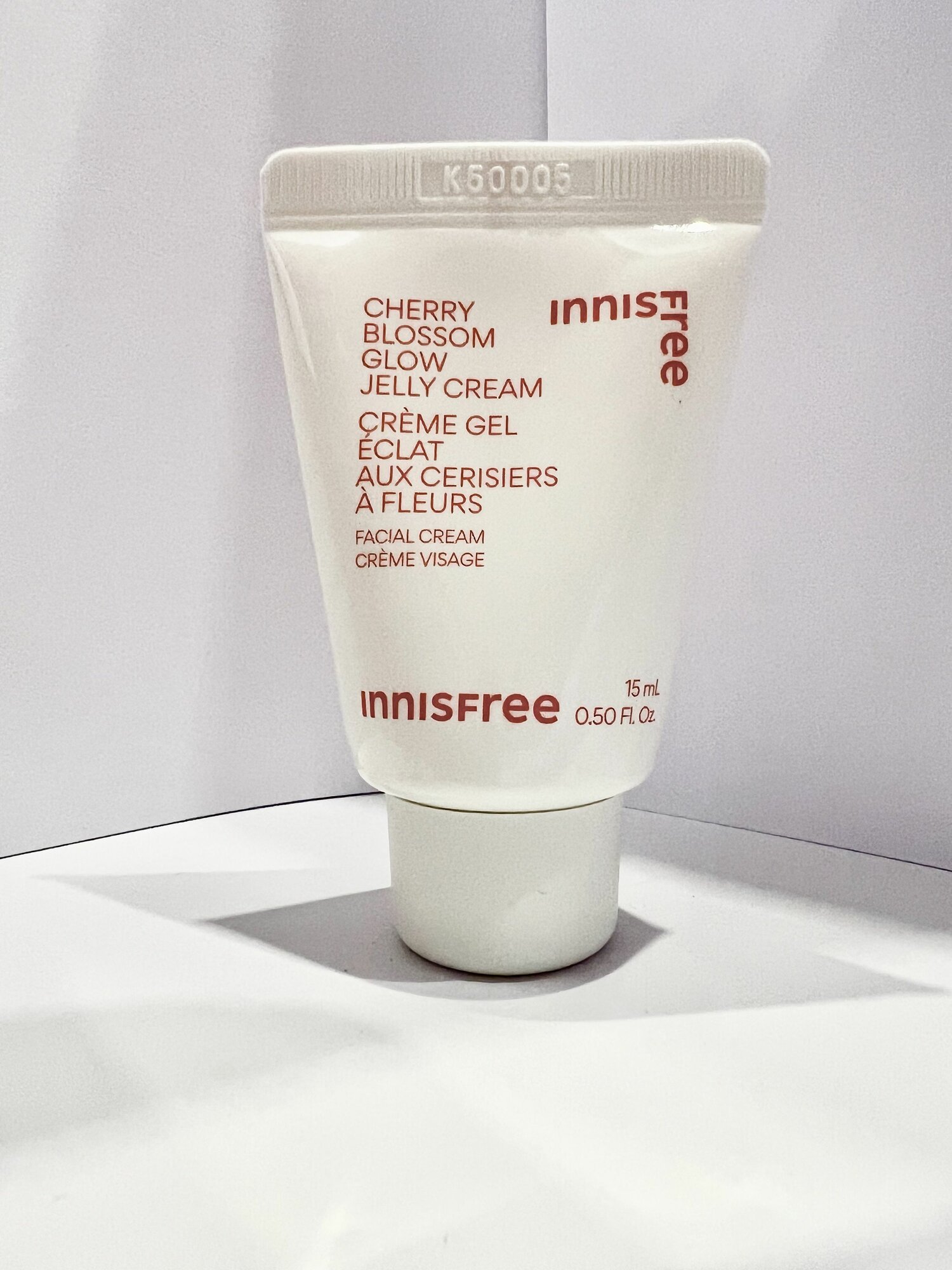 Легкий гелевый крем для лица мини-формат INNISFREE Cherry Blossom Glow Jelly Cream 15ml