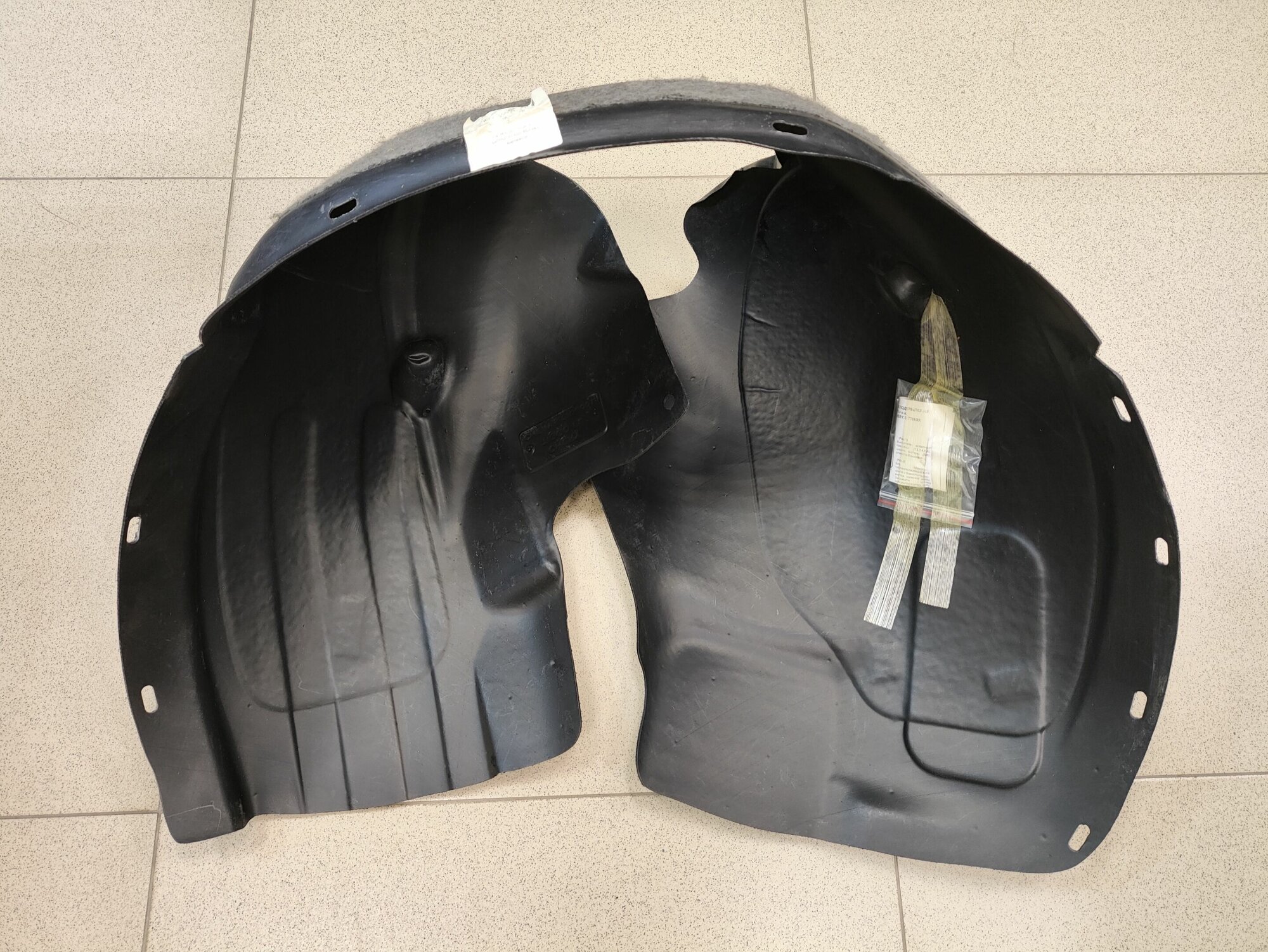 Подкрылок передний левый с шумоизоляцией Chery Tiggo FL [1.8 16V 5MT внедорожник 4X2] CHERYS7706001