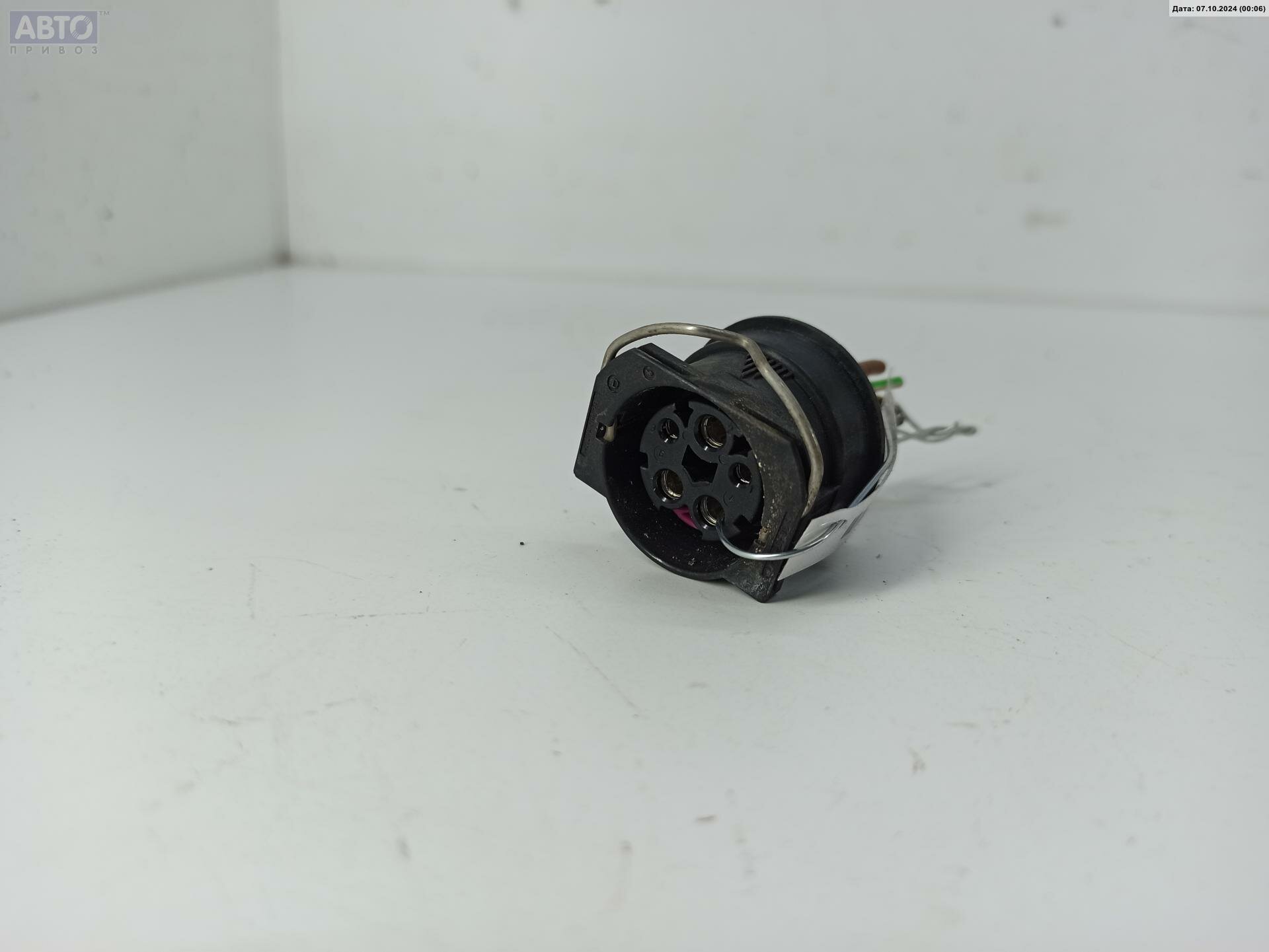Разъем (фишка) проводки Audi A4 B5 (1994-2001)