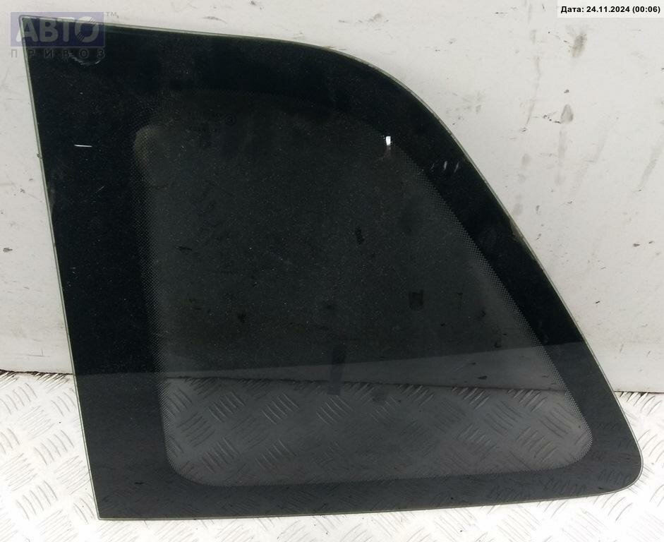 Стекло кузовное боковое заднее правое Peugeot 1007