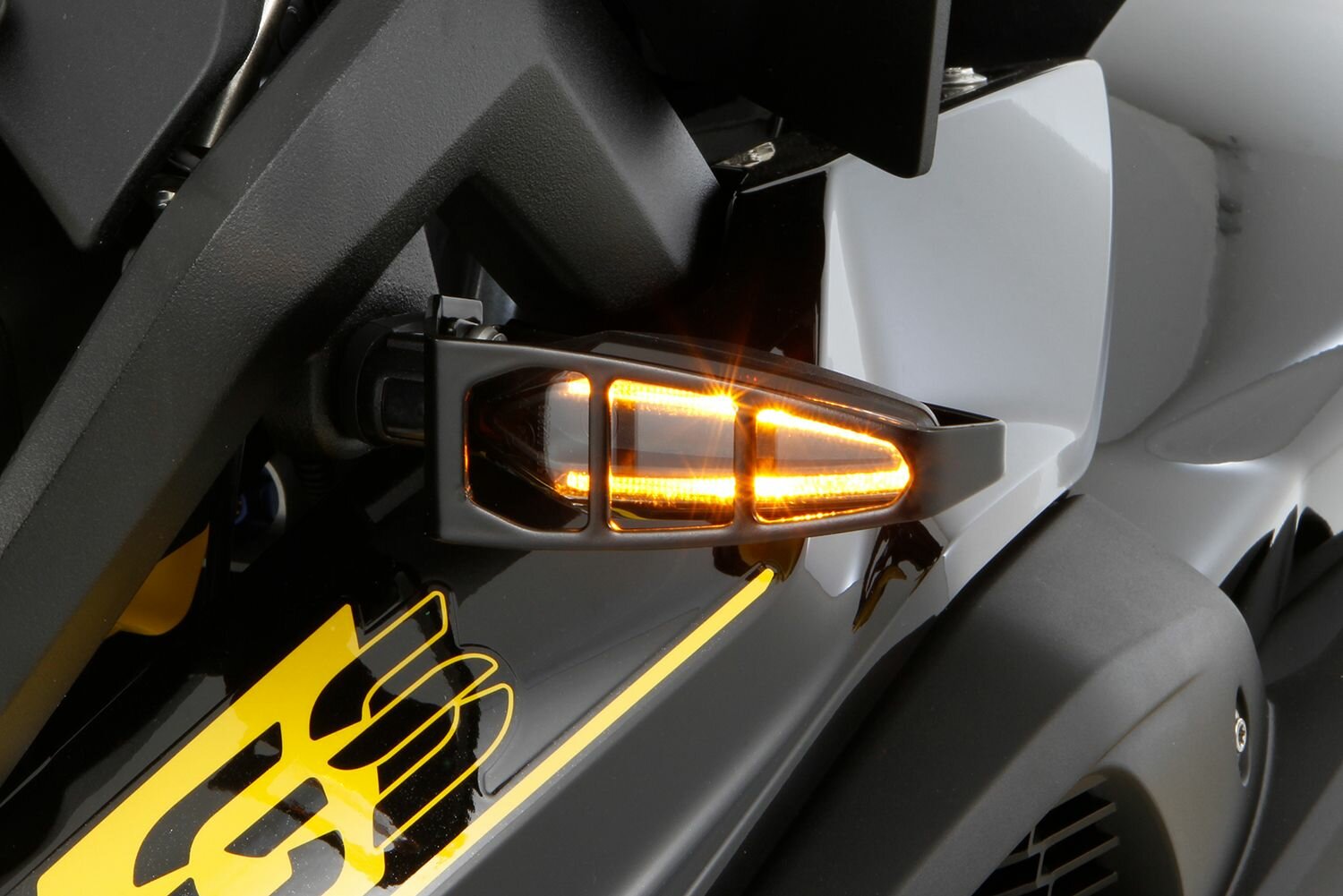 Защита LED сигналов поворота BMW R1250GS/R/RS. Перед-Зад. 2 шт.