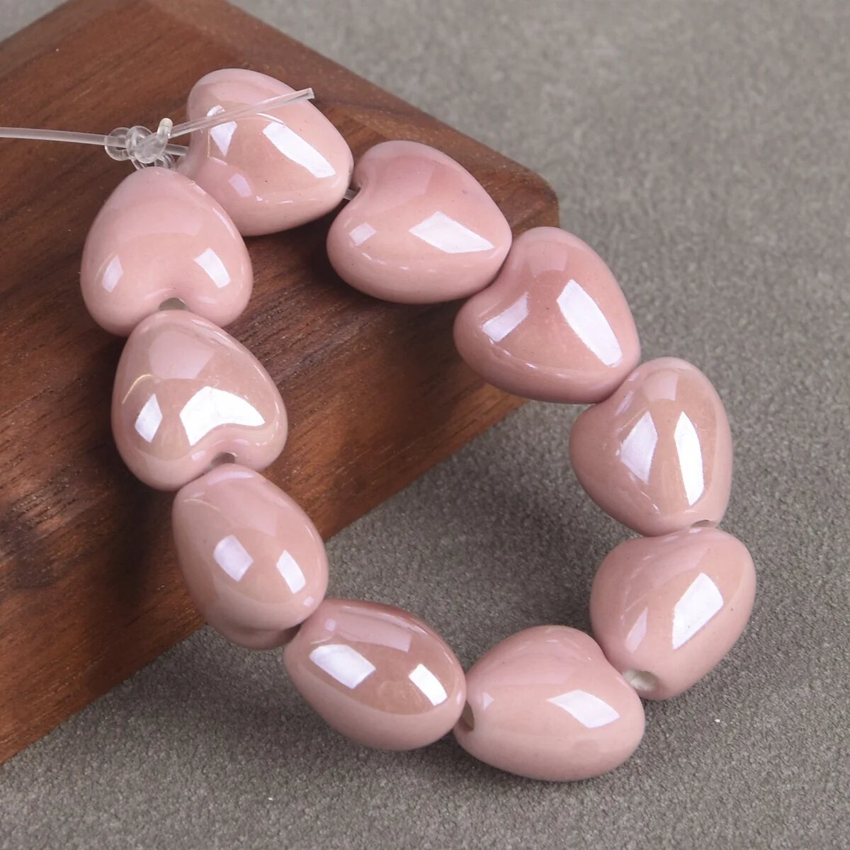 Керамические сердцевидные бусины 10 мм/12 мм, 10 шт Розовый, 10mm, Light Khaki