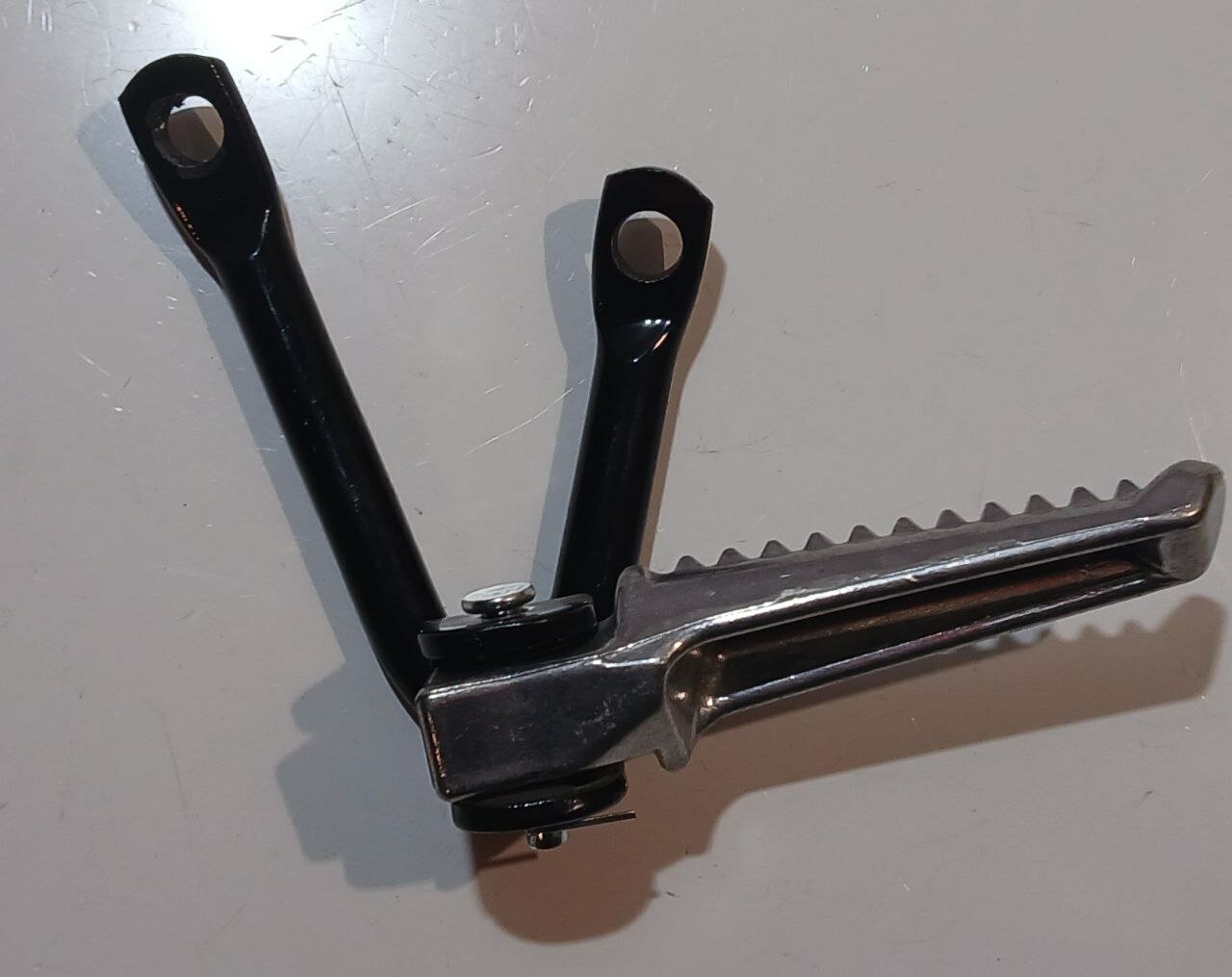 Подножка пассажира левая мотоцикл XR300 LITE