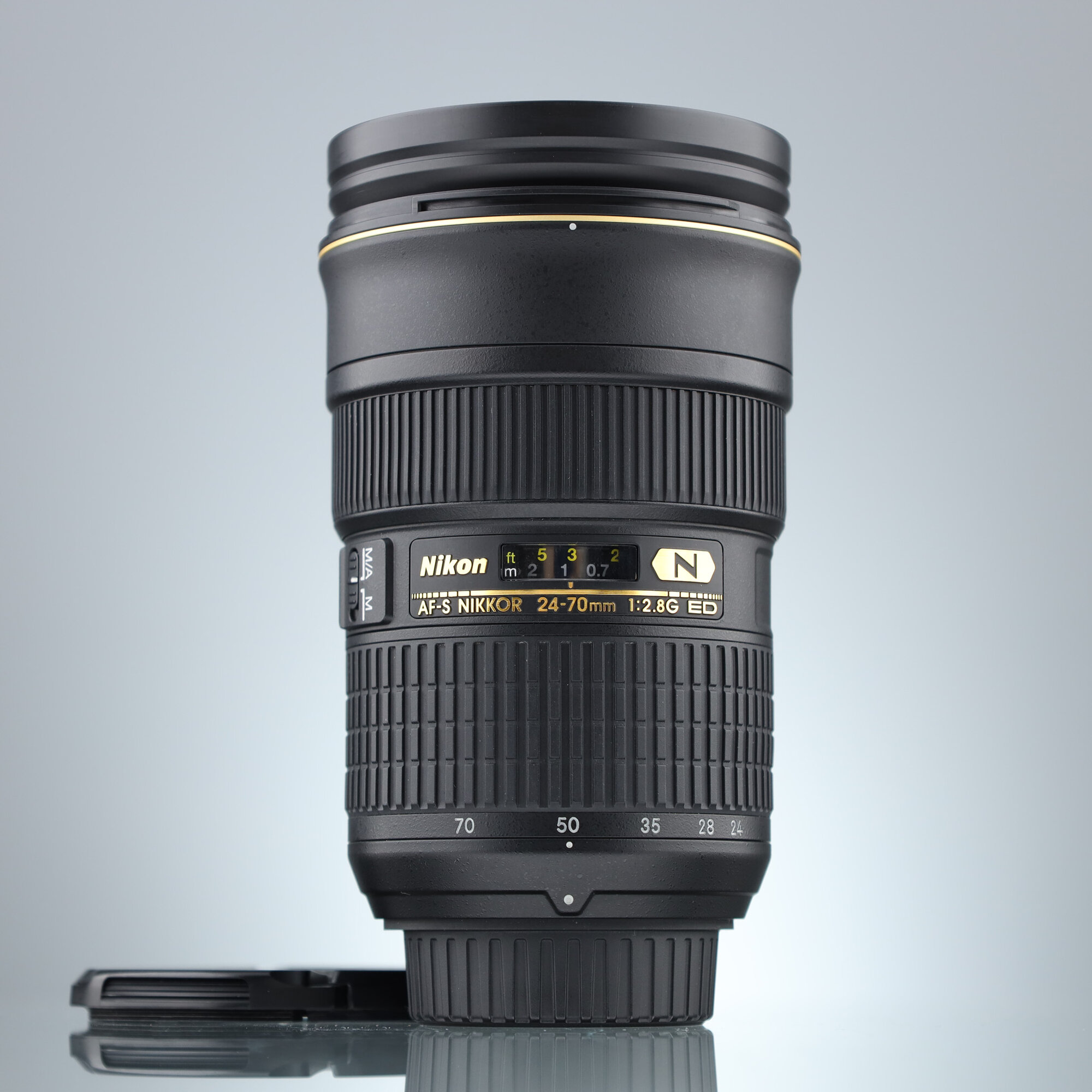 Объектив Nikon 24-70mm f/2.8G ED AF-S Nikkor, профессиональный стандартный зум-объектив