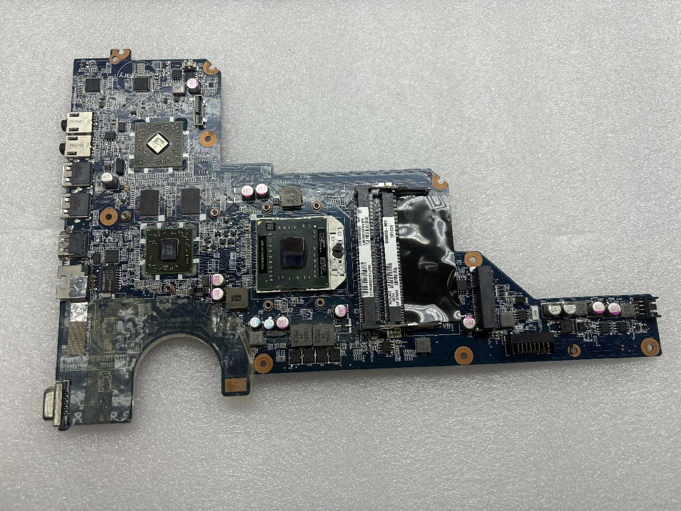 Материнская плата HP g6-1336er донор компонентов (039387)