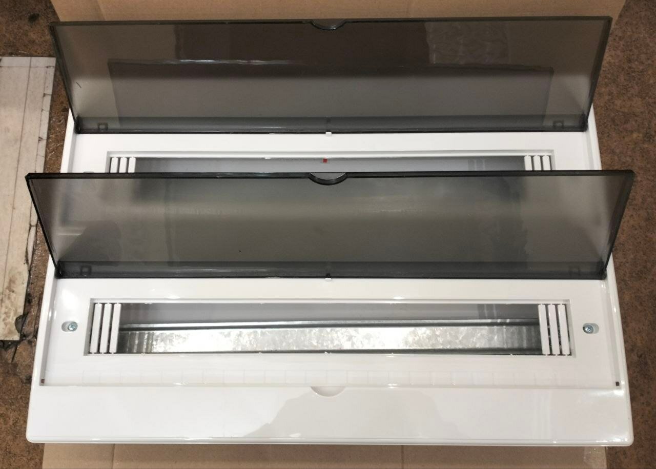 Щит распределительный встраиваемый ЩРВ на 40-48 модулей, металл+пластик