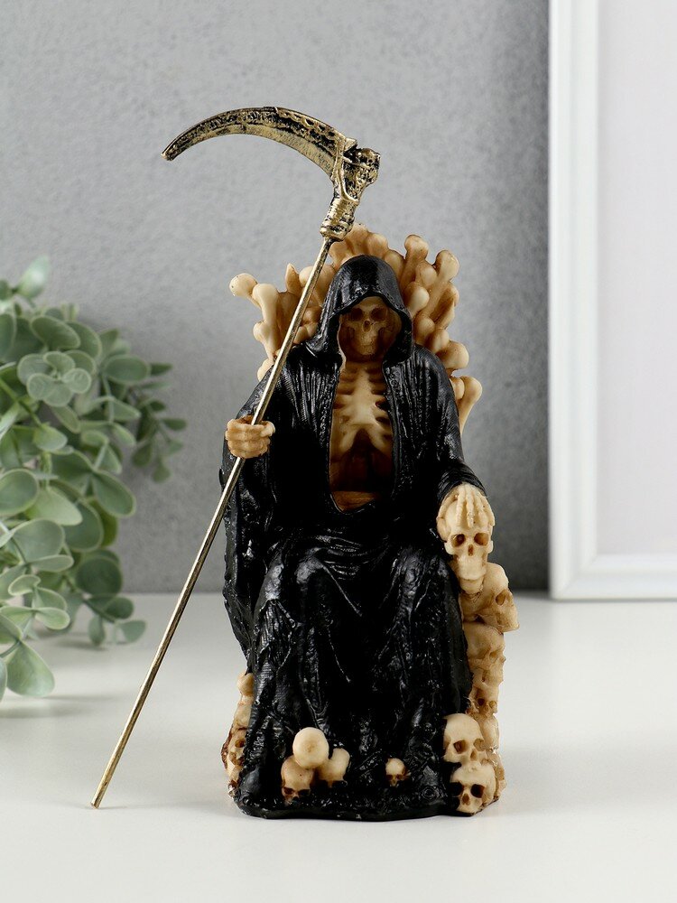 Фигурка полистоун «Скелет на троне с косой», 9?9?16.7 см
