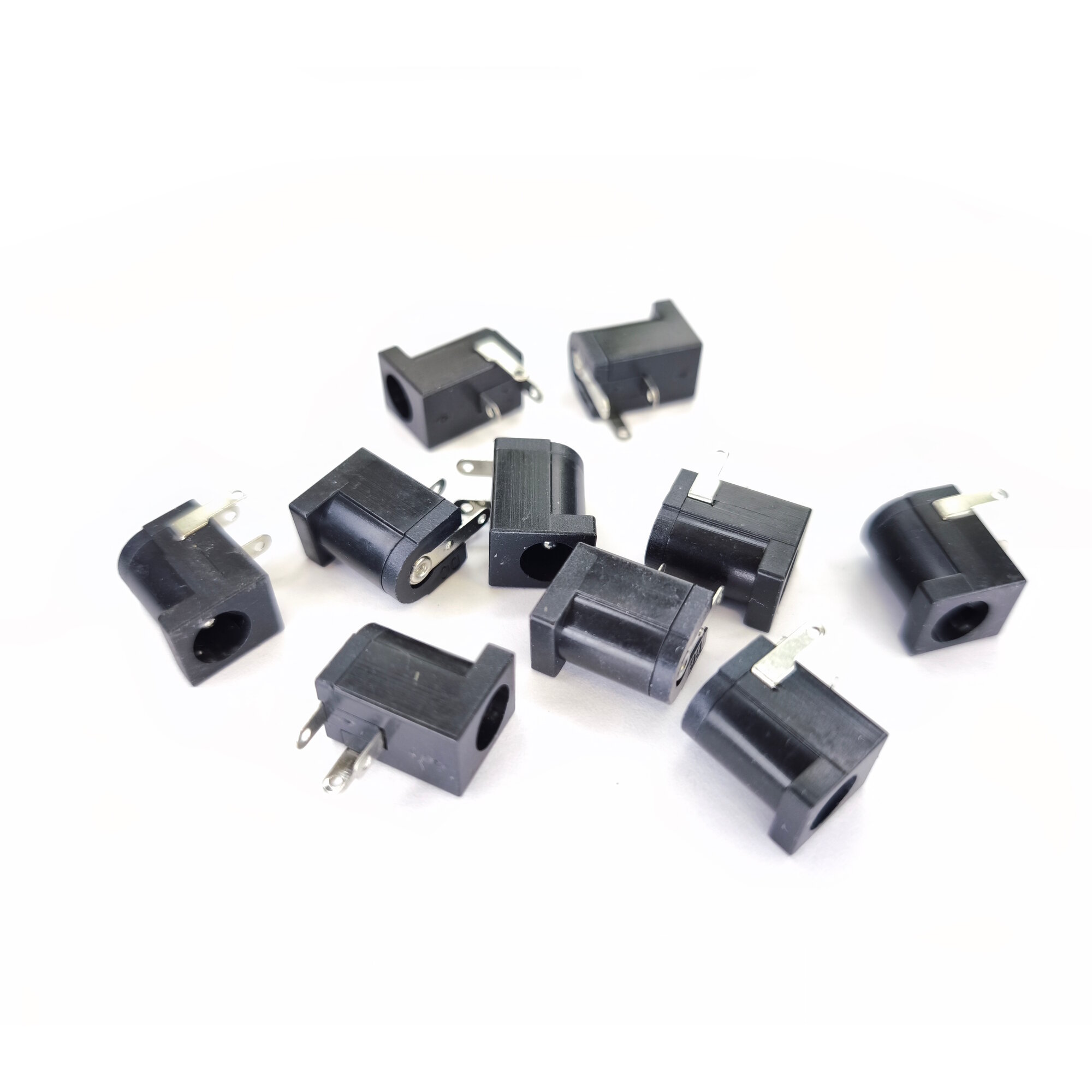 Разъем гнездо 5.5x2.1мм (мама) на плату 10шт - набор гнезд для монтажа