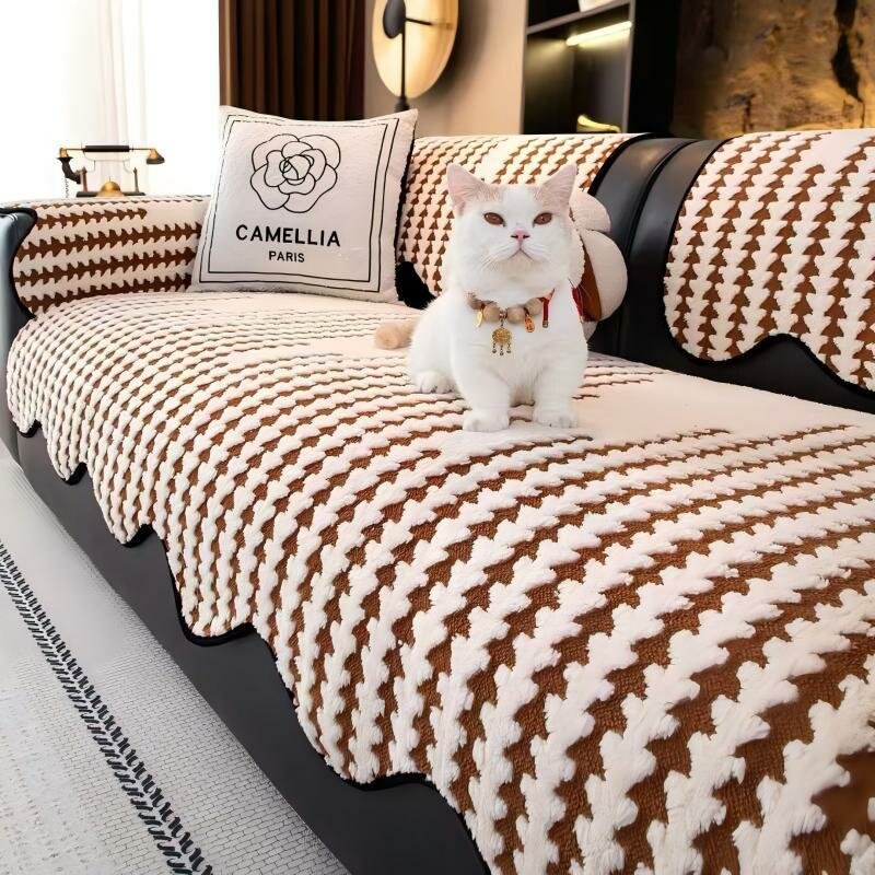 Нерегулярная плюшевая подушка для дивана, нерегулярная прямая подушка для сиденья, зимний 2025, высококачественный утолщенный противоскользящий чехол для дивана из кожи